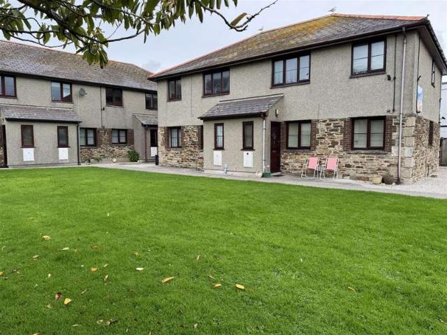 2 Bedroom Flat