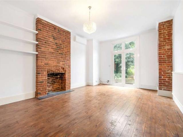2 Bedroom Flat