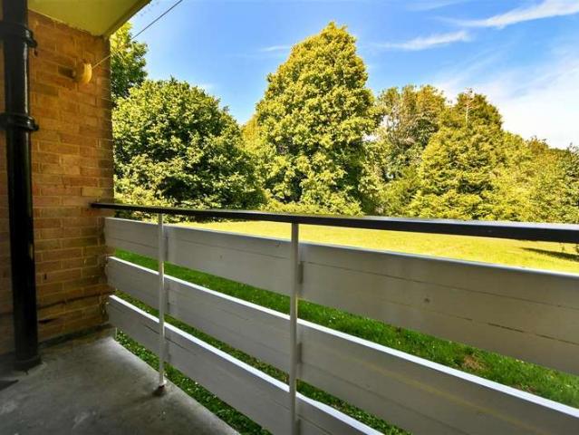 2 Bedroom Flat