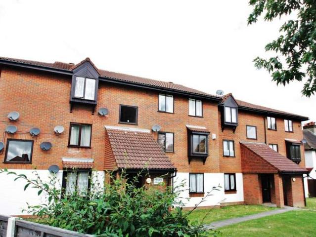 2 Bedroom Flat