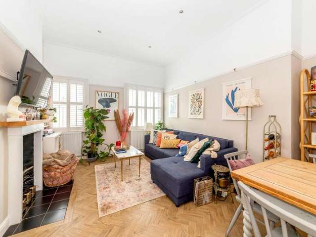 2 Bedroom Flat