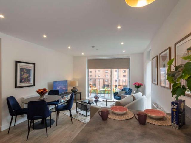 2 Bedroom Flat