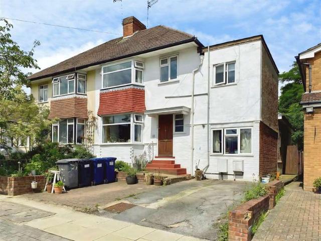 2 Bedroom Flat