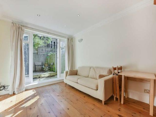 2 Bedroom Flat