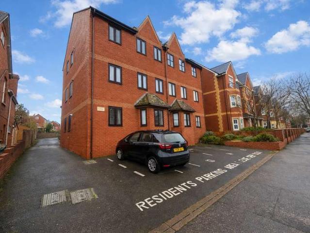2 Bedroom Flat