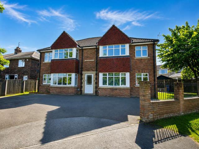 2 Bedroom Flat