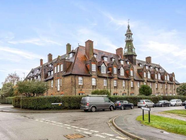 2 Bedroom Flat