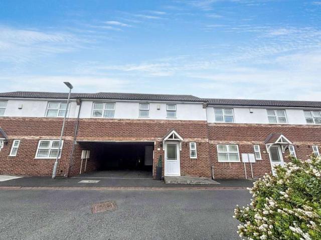 2 Bedroom Flat
