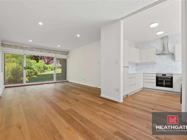 2 Bedroom Flat