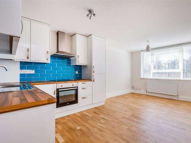 2 Bedroom Flat