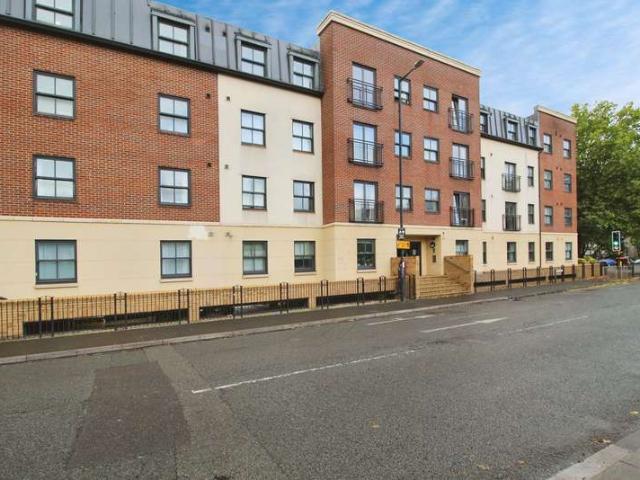 2 Bedroom Flat