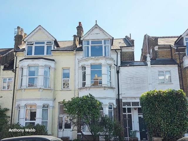 2 Bedroom Flat