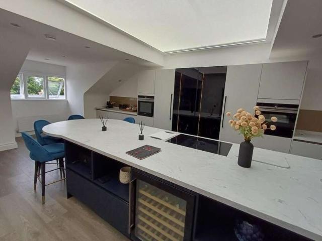 2 Bedroom Flat