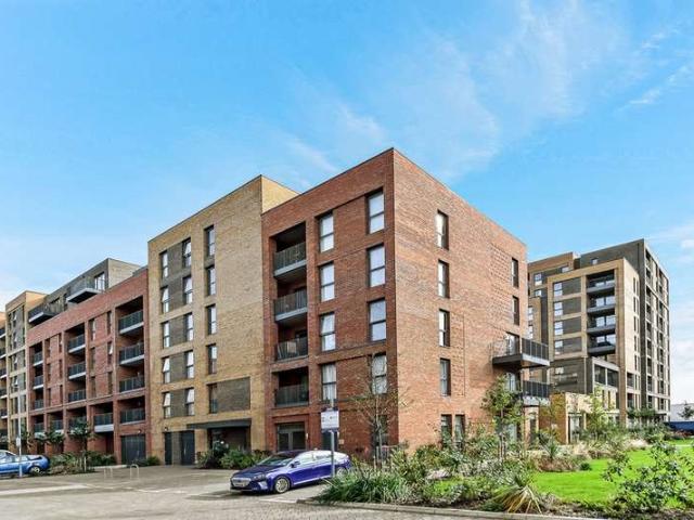 2 Bedroom Flat