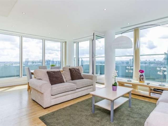 2 Bedroom Flat
