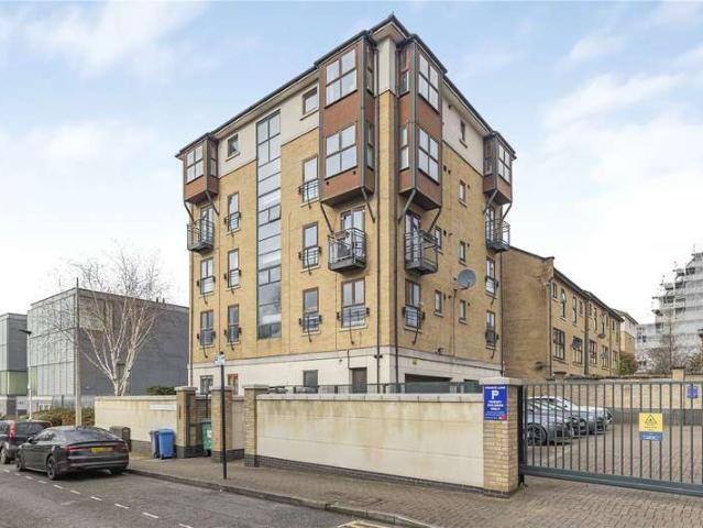 2 Bedroom Flat