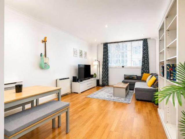 2 Bedroom Flat