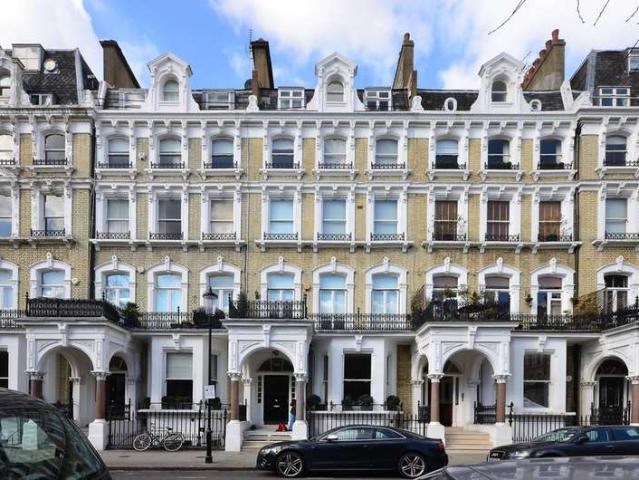 2 Bedroom Flat