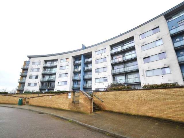 2 Bedroom Flat