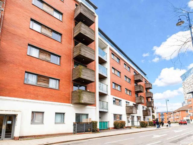 2 Bedroom Flat