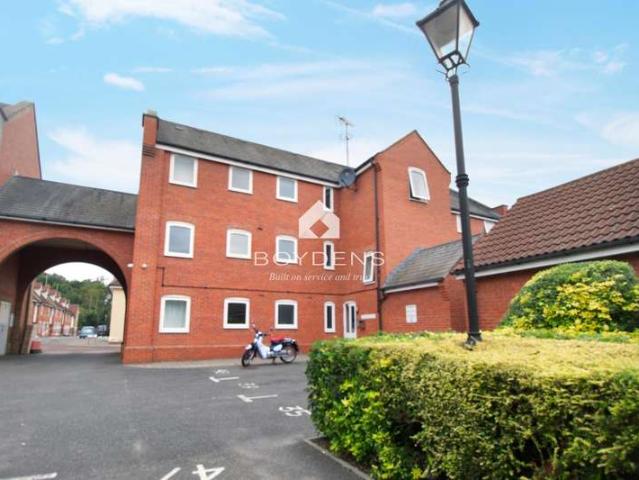 2 Bedroom Flat