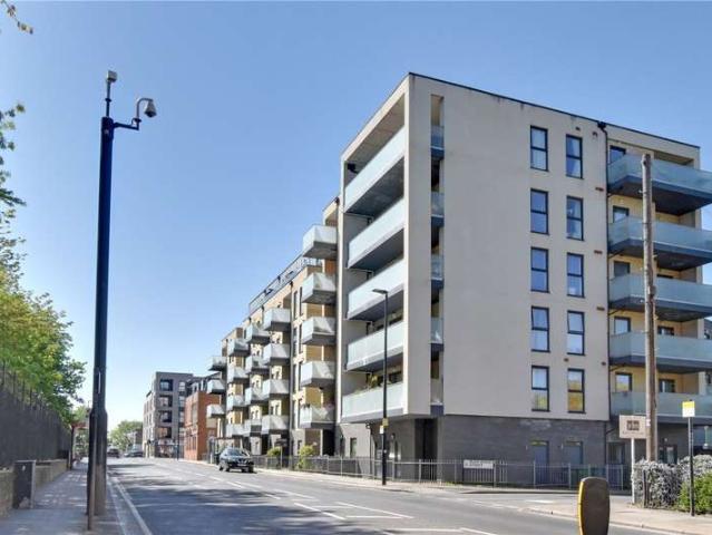 2 Bedroom Flat
