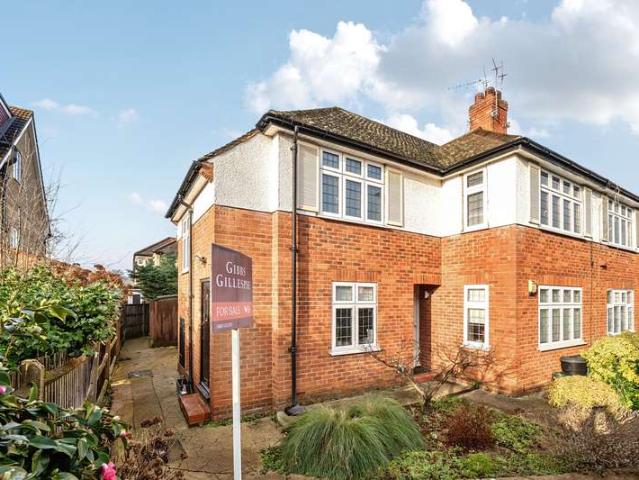 2 Bedroom Flat