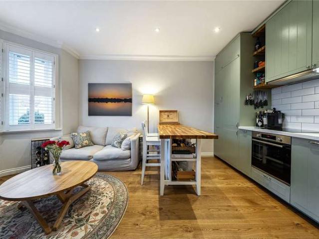 2 Bedroom Flat
