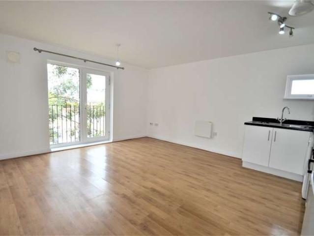 2 Bedroom Flat