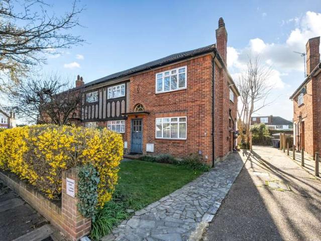 2 Bedroom Flat