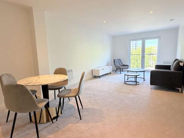 2 Bedroom Flat