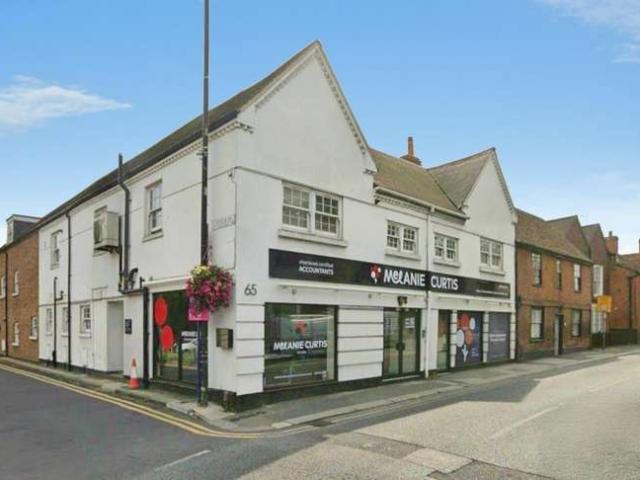 2 Bedroom Flat