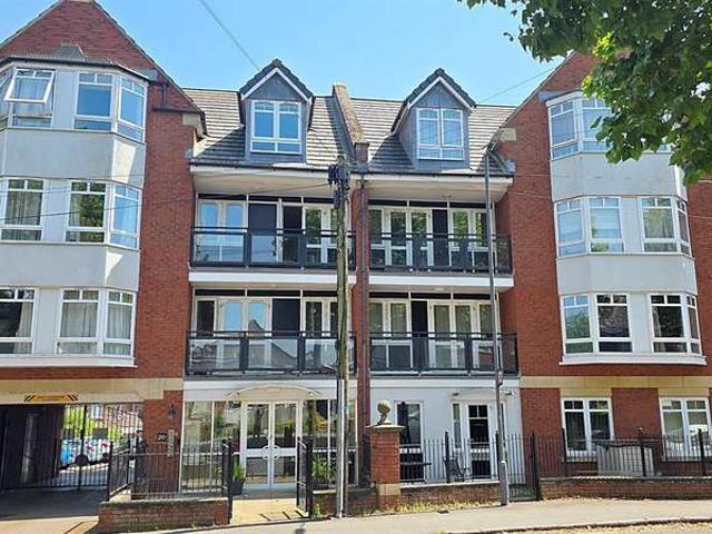 2 Bedroom Flat