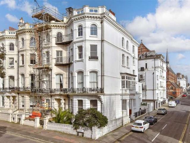 2 Bedroom Flat