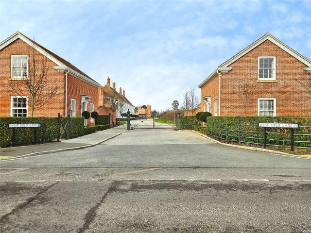 2 Bedroom Flat