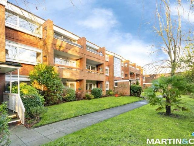 2 Bedroom Flat