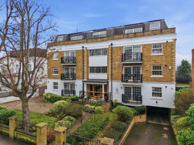 2 Bedroom Flat