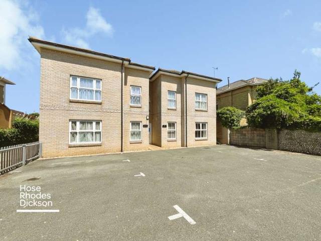 2 Bedroom Flat