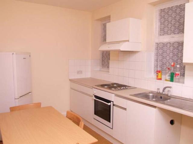 2 Bedroom Flat