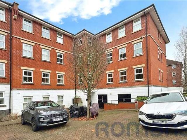 2 Bedroom Flat