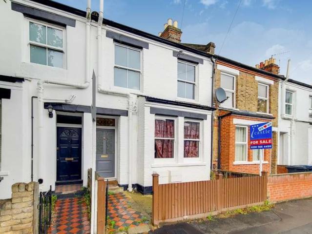 2 Bedroom Flat