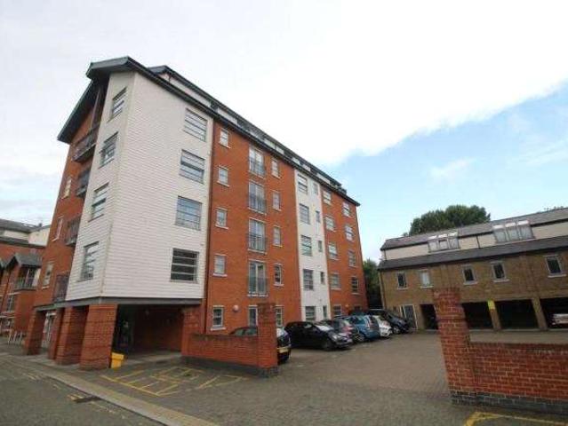 2 Bedroom Flat