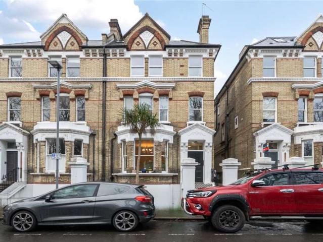2 Bedroom Flat