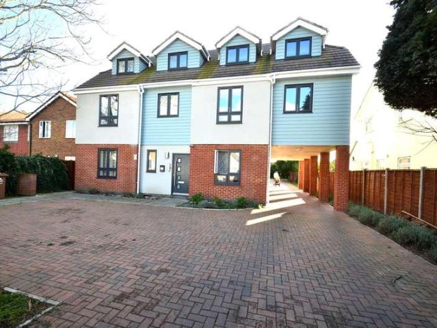 2 Bedroom Flat
