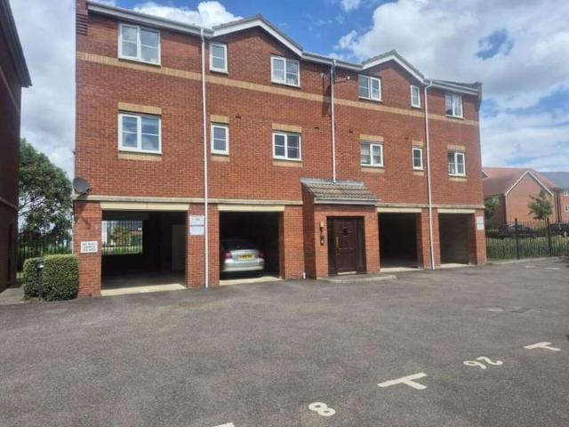 2 Bedroom Flat
