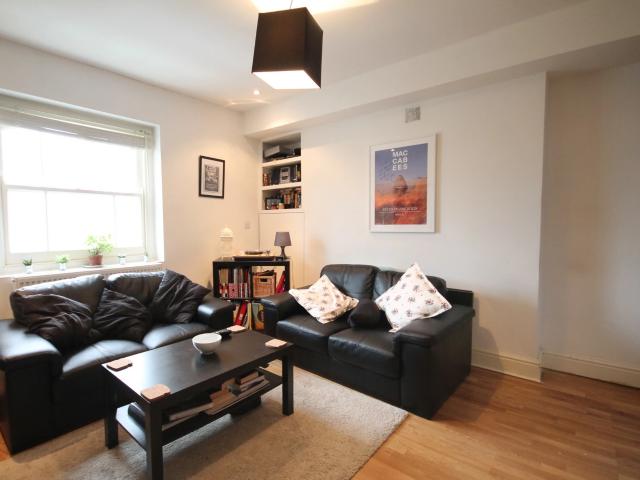 2 Bedroom Flat