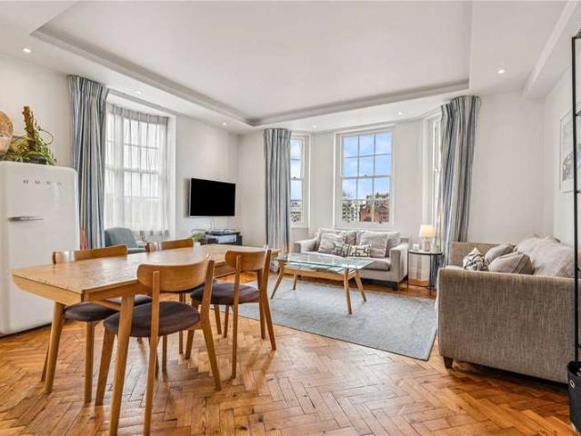 2 Bedroom Flat
