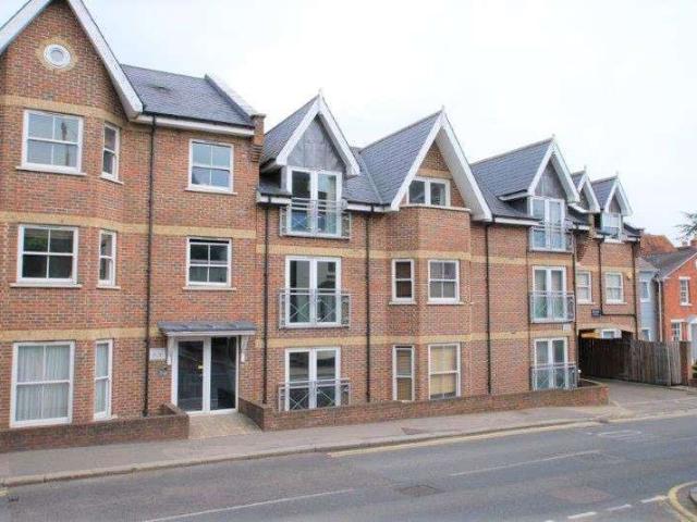 2 Bedroom Flat