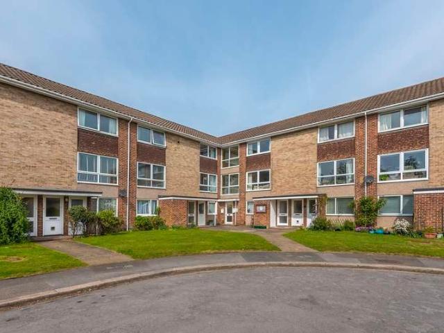 2 Bedroom Flat