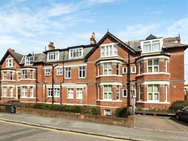 2 Bedroom Flat